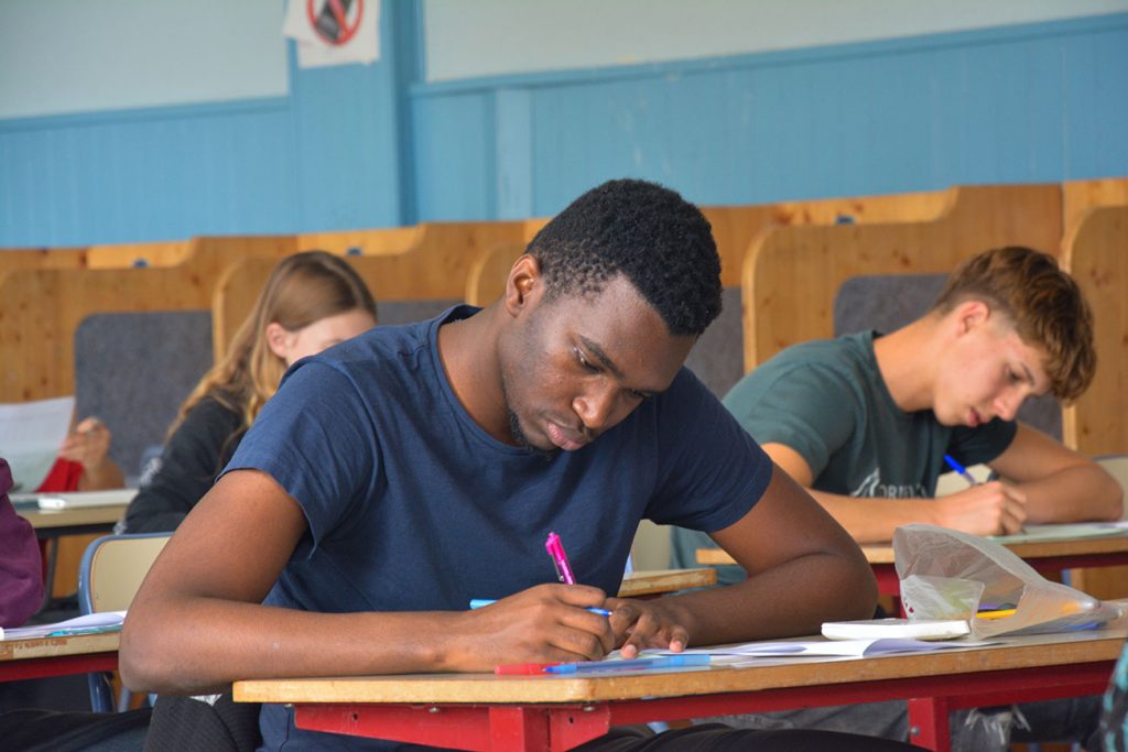 Devoirs communs - Campus La Salle Saint Christophe